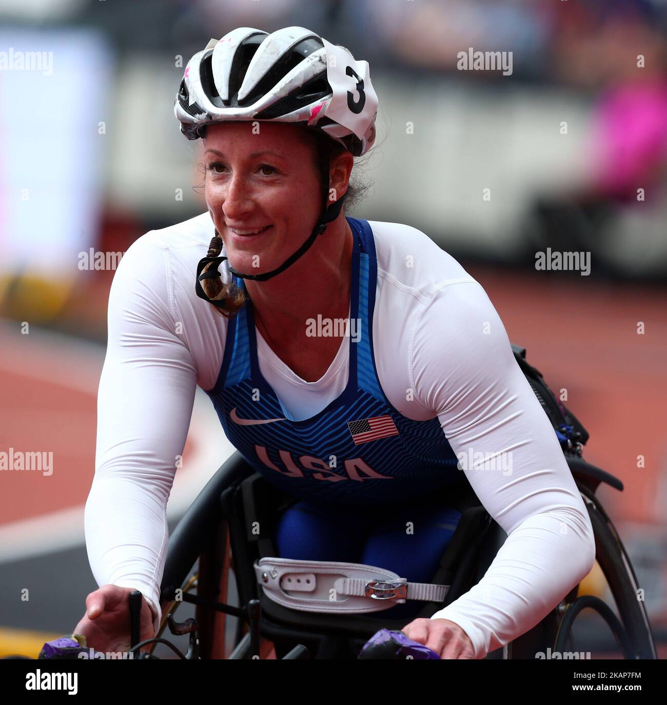 During 1500m women heat 1 hi-res stock photography and images - Alamy