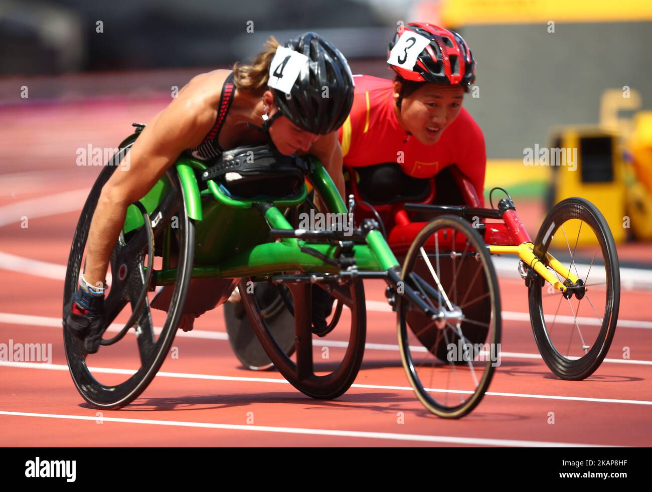 400m men heat 1 hi-res stock photography and images - Alamy