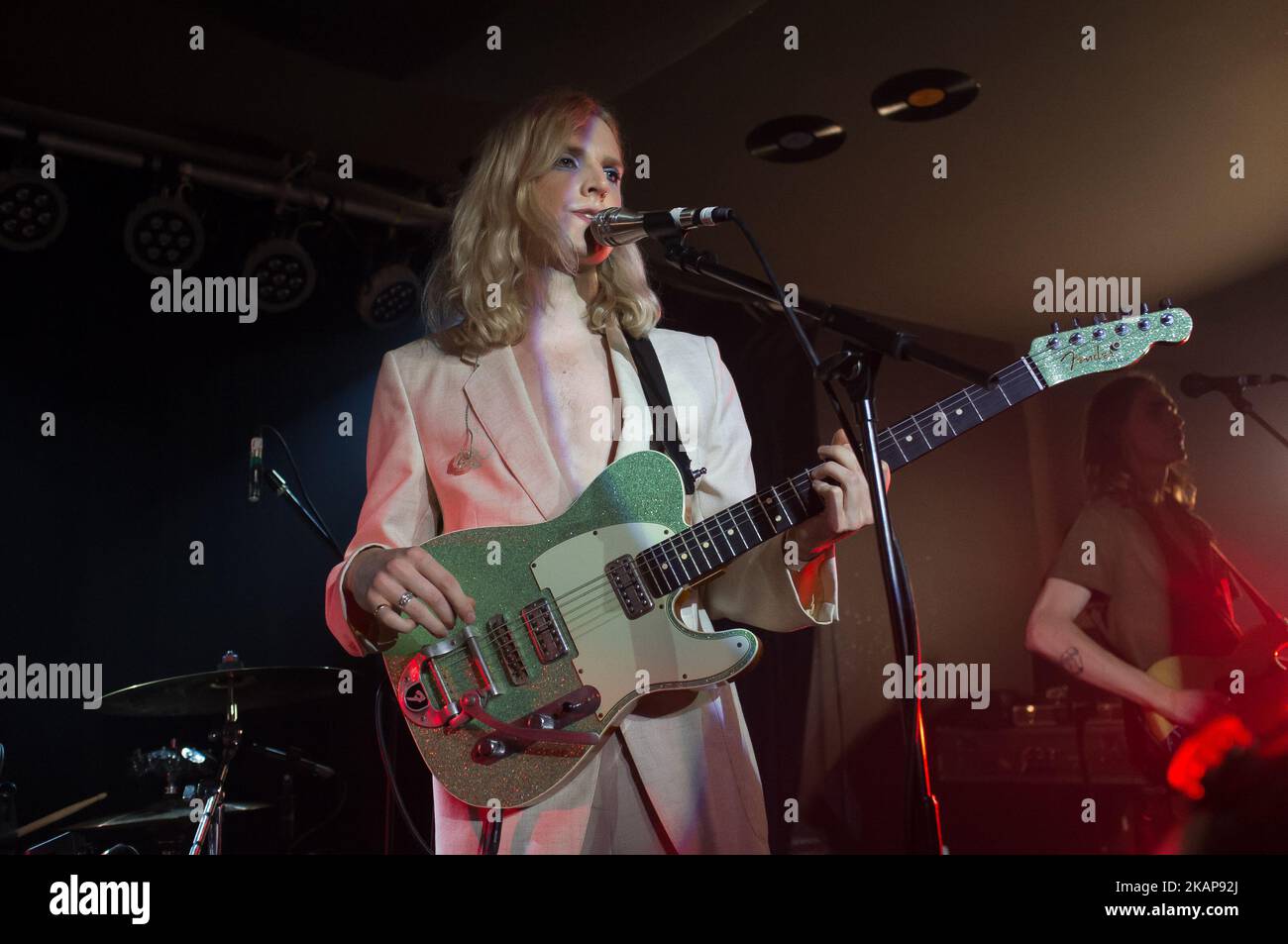 Lulu singer 2017 hi-res stock photography and images - Alamy