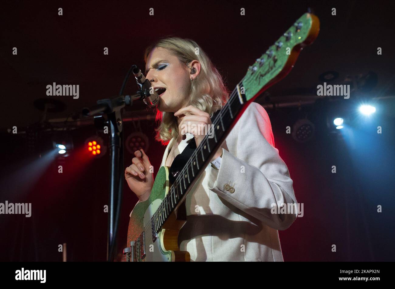 Lulu singer 2017 hi-res stock photography and images - Alamy