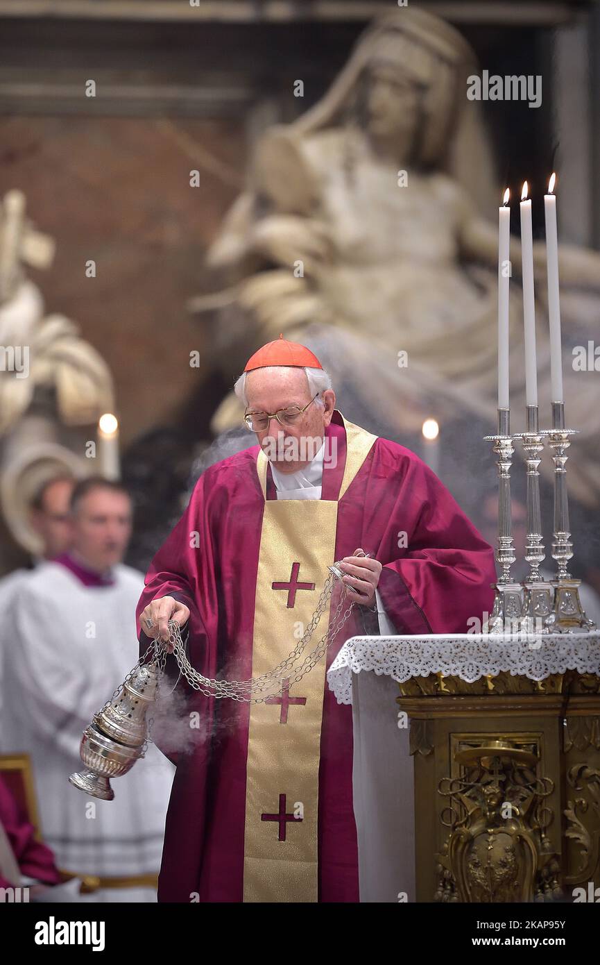 Vatican City State, Vatikanstadt. 02nd Nov, 2022. Cardinal Giovanni ...