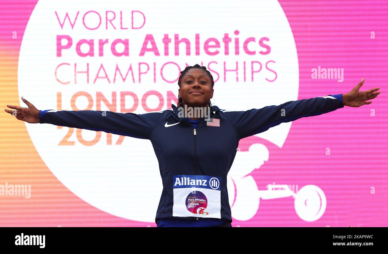 Breanna Clark of USA receive her Gold Medal for Women's 400m T20 Final ...