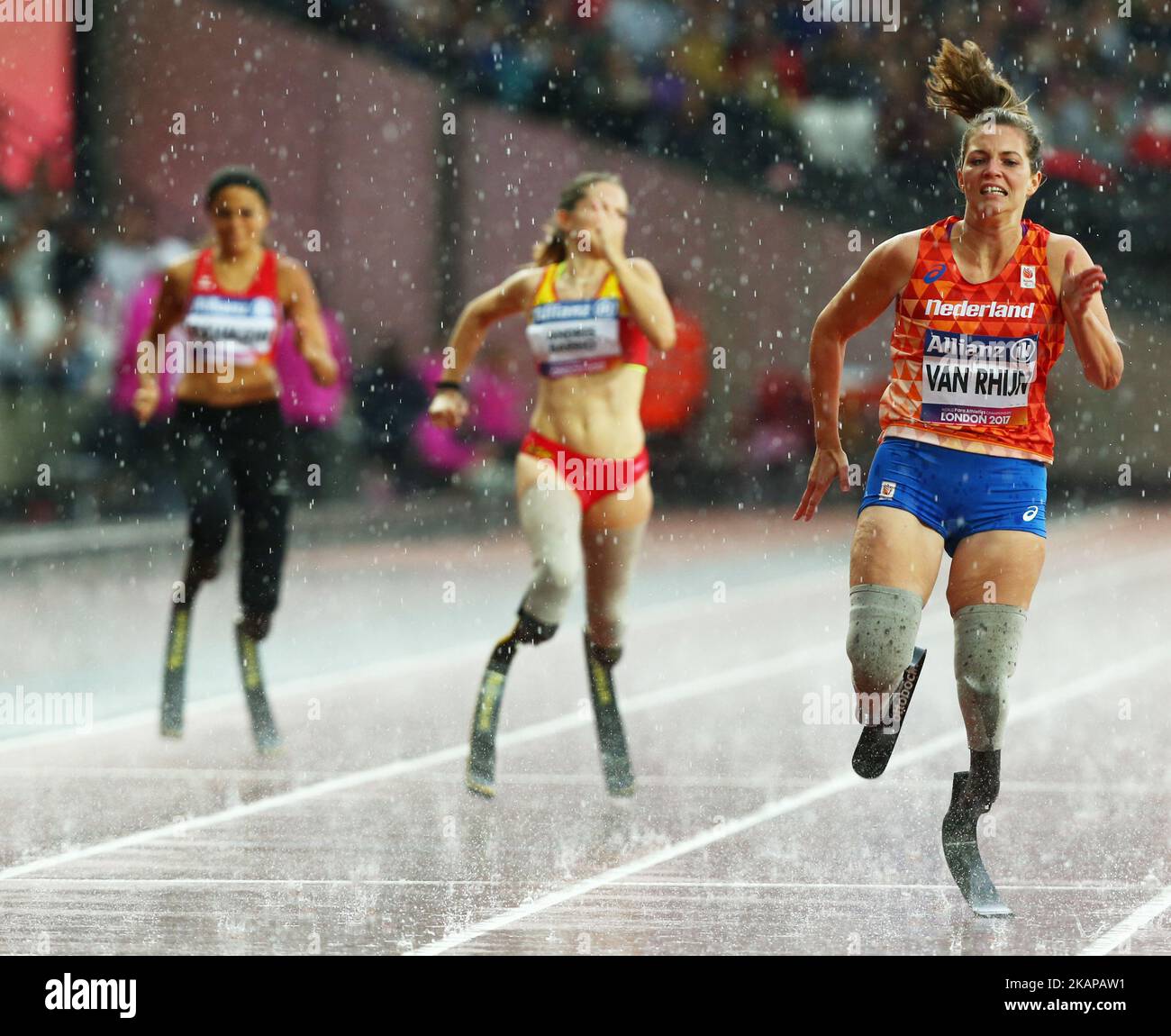 Marlou van Rhijn of Nederland winner of Women's 200m T44 Final during ...