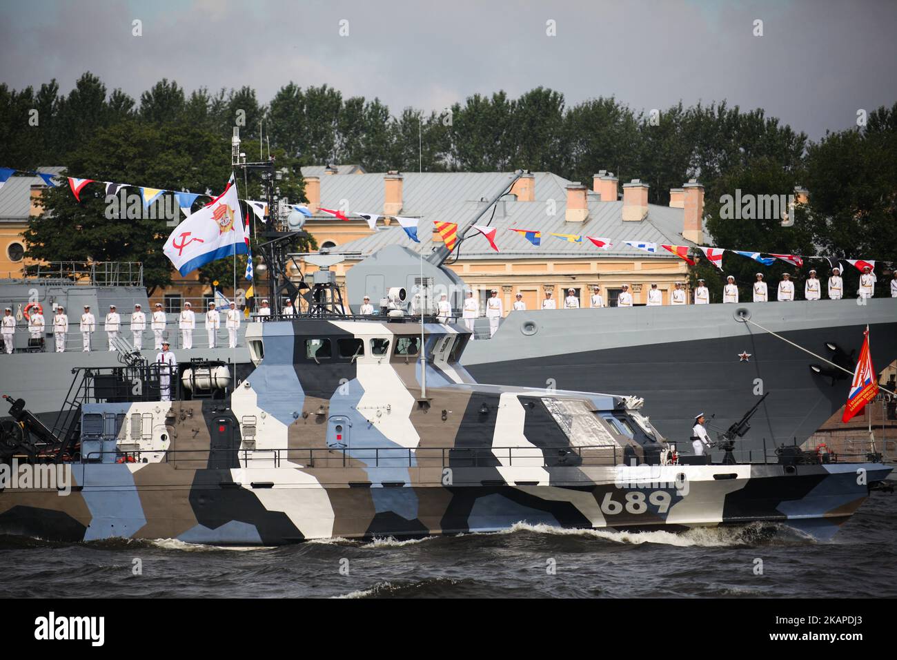 Russian navy parade hi-res stock photography and images - Alamy
