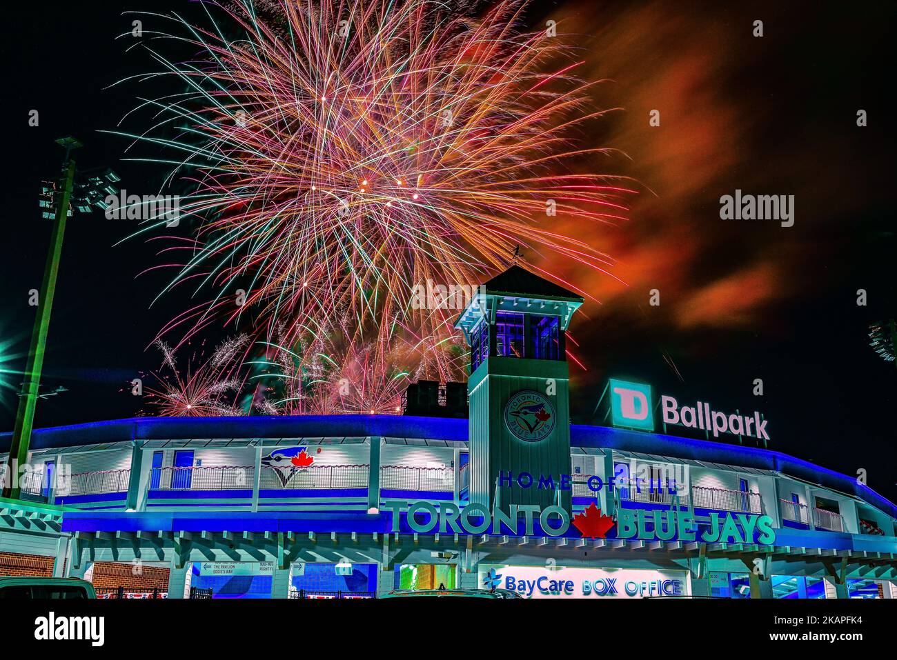 Ballpark at night hi-res stock photography and images - Alamy