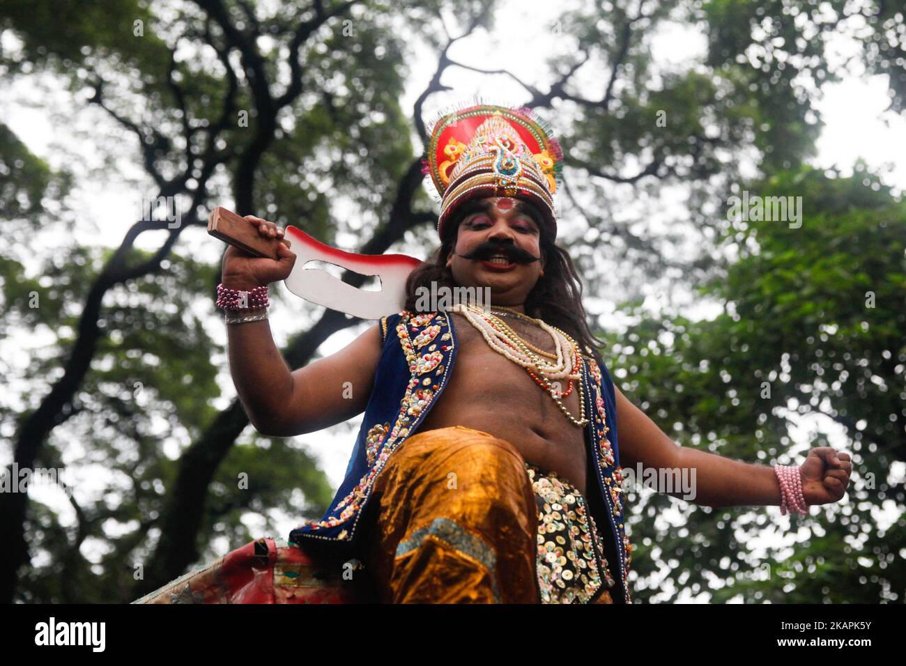 Bangladeshi Hindus celebrate Krishna’s birthday in Dhaka on August 14 ...