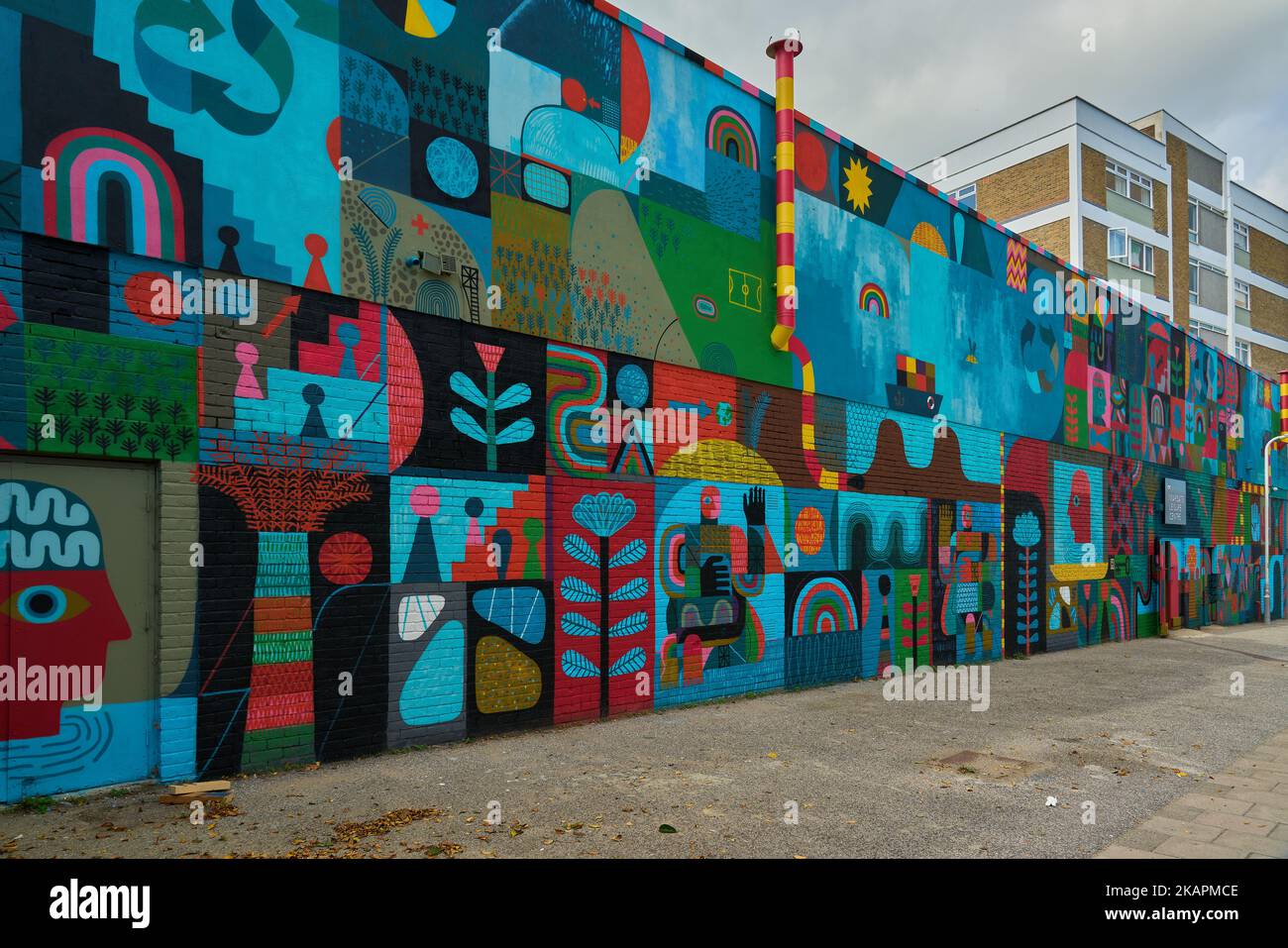A large scale mural by artist David Shillinglaw as part of the Rise Up ...