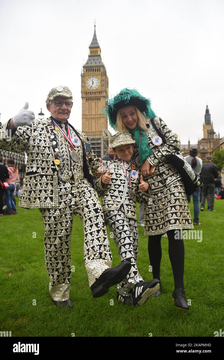 Pearly King, Queen and Prince are gathered at Parliament Square to hear ...