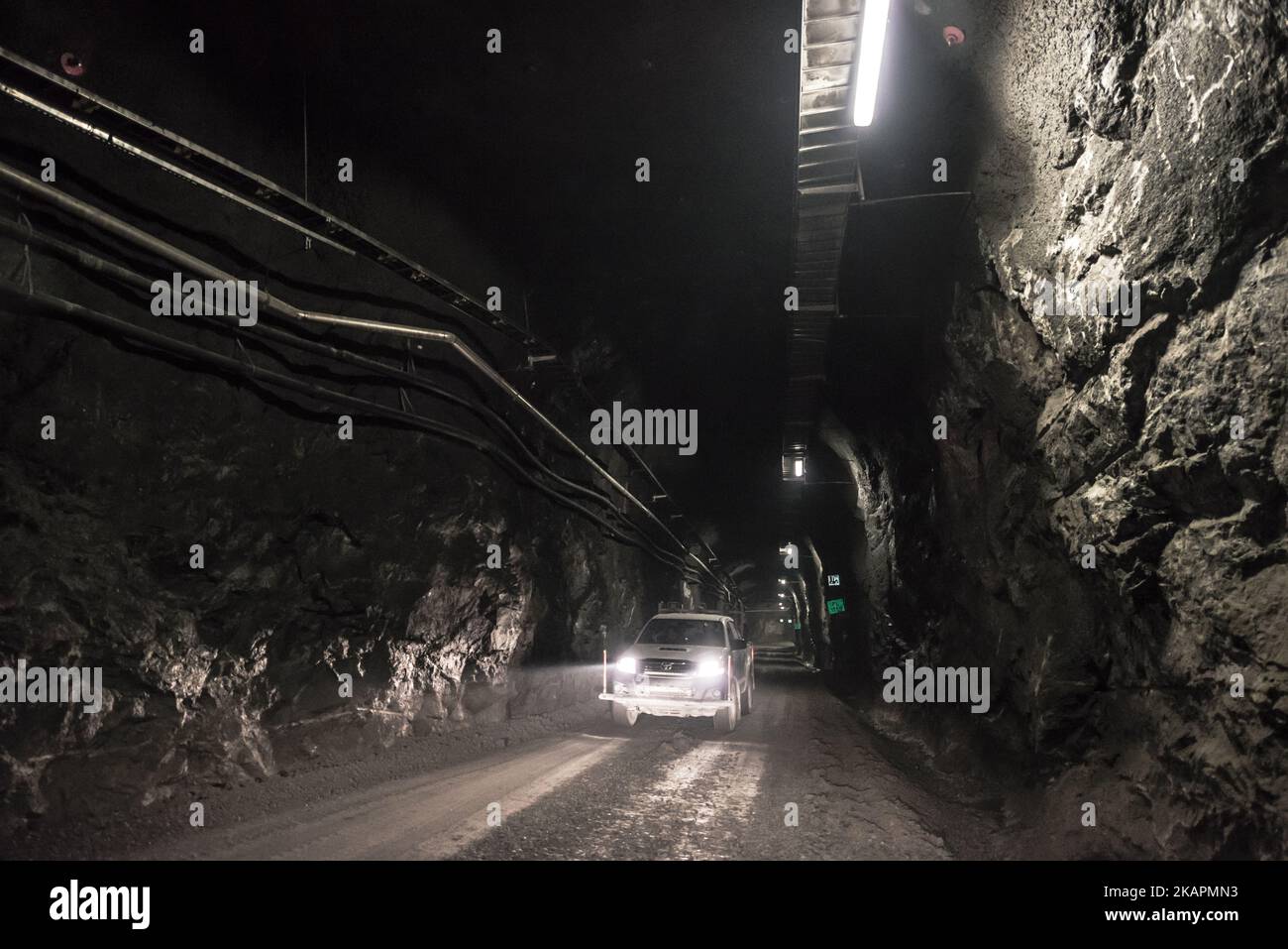 Car repository hi-res stock photography and images - Alamy