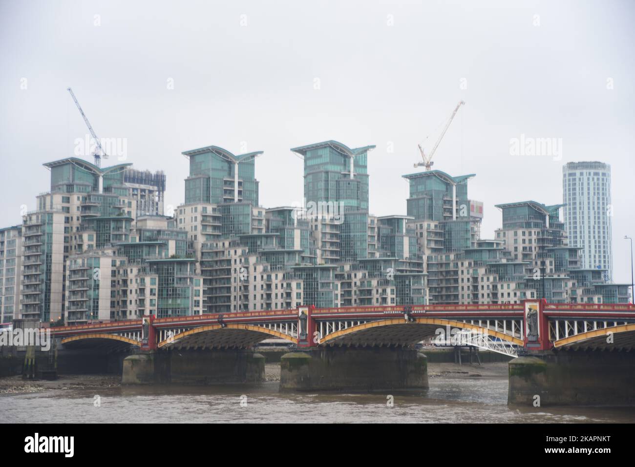 The Secret Intelligence Service, also known as MI6 headquarters ...