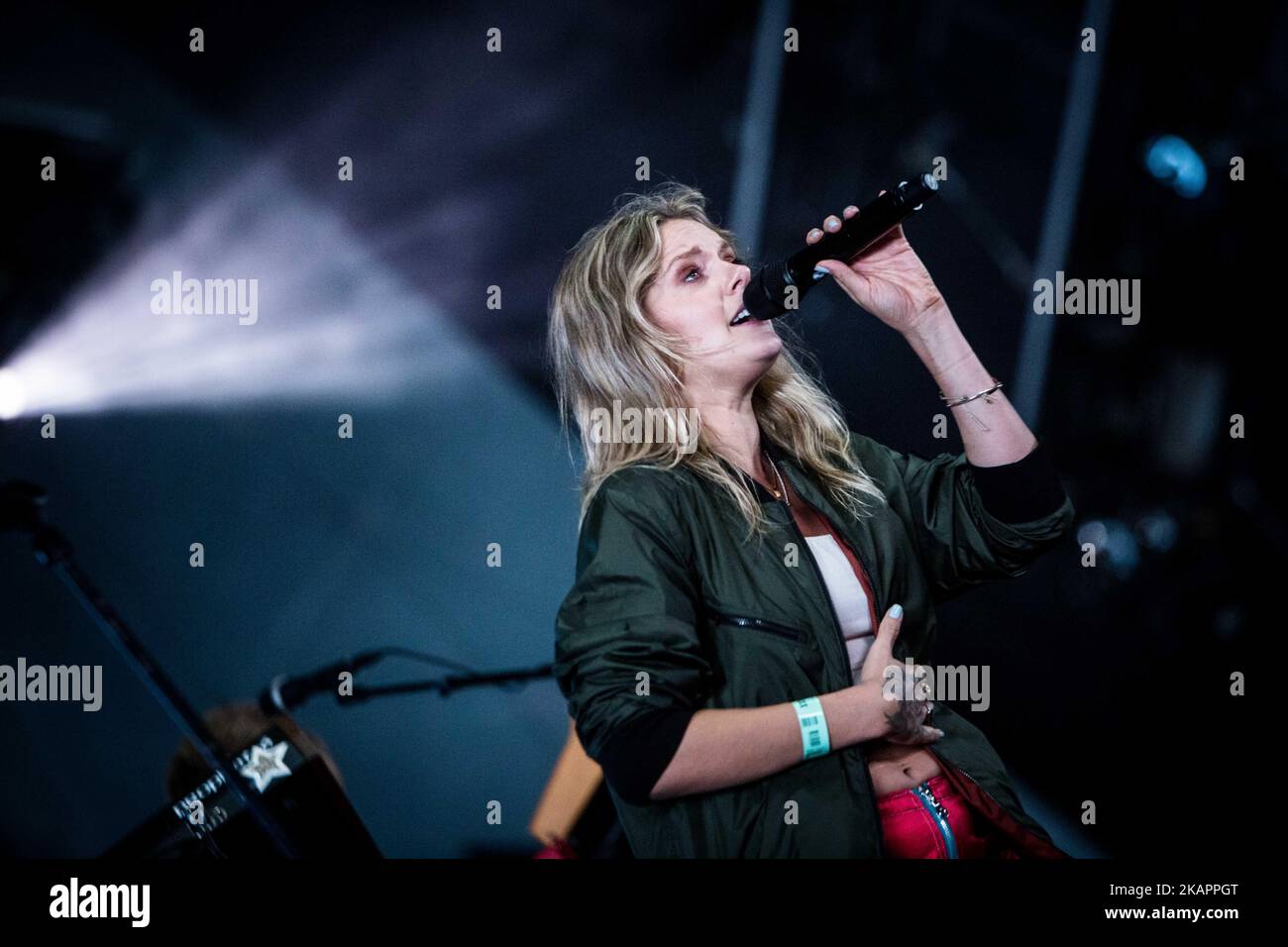Tove lo singer hi-res stock photography and images - Alamy