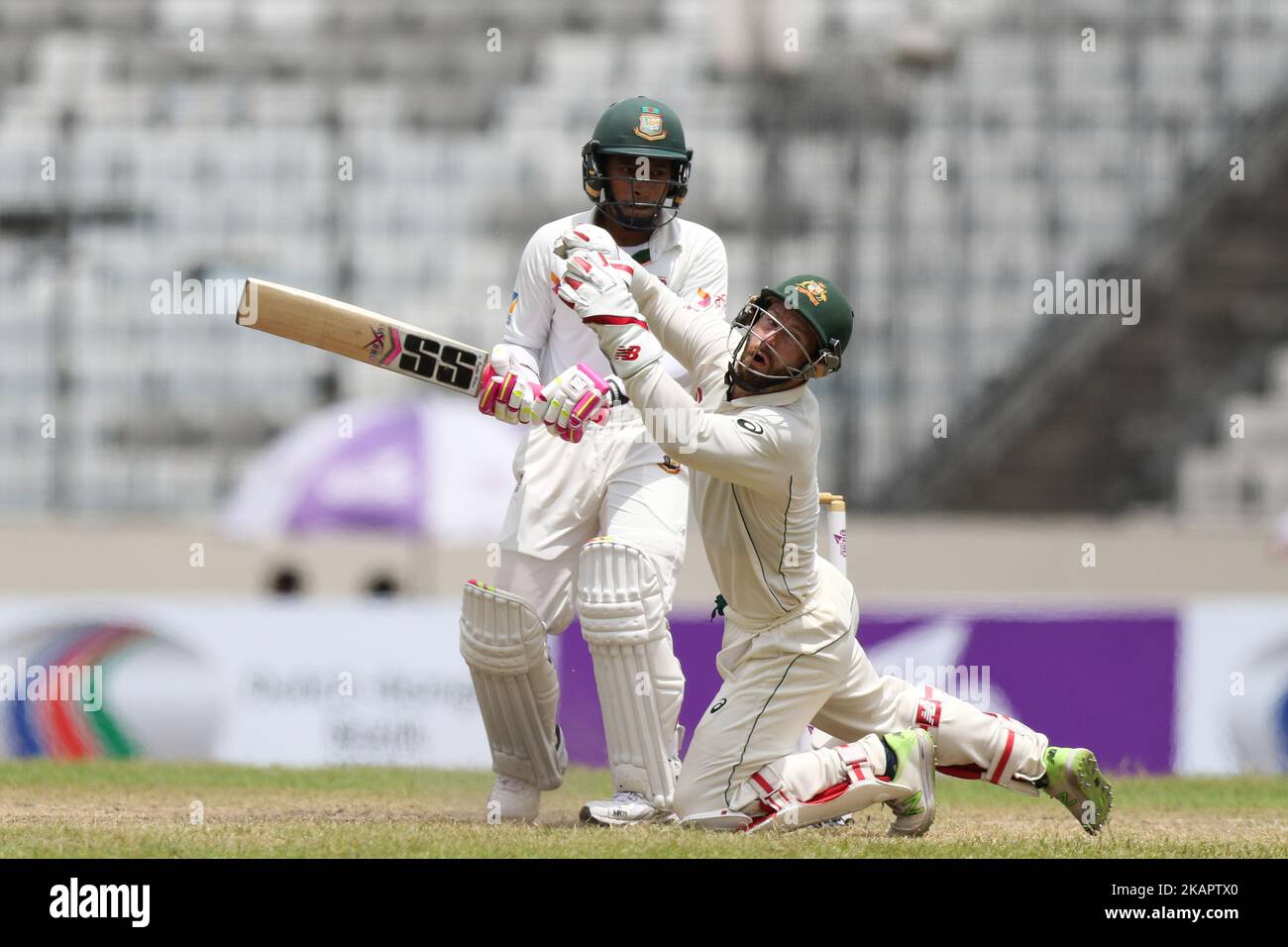Australia's Mathew Wade miss to keep the the ball in his gloves during ...