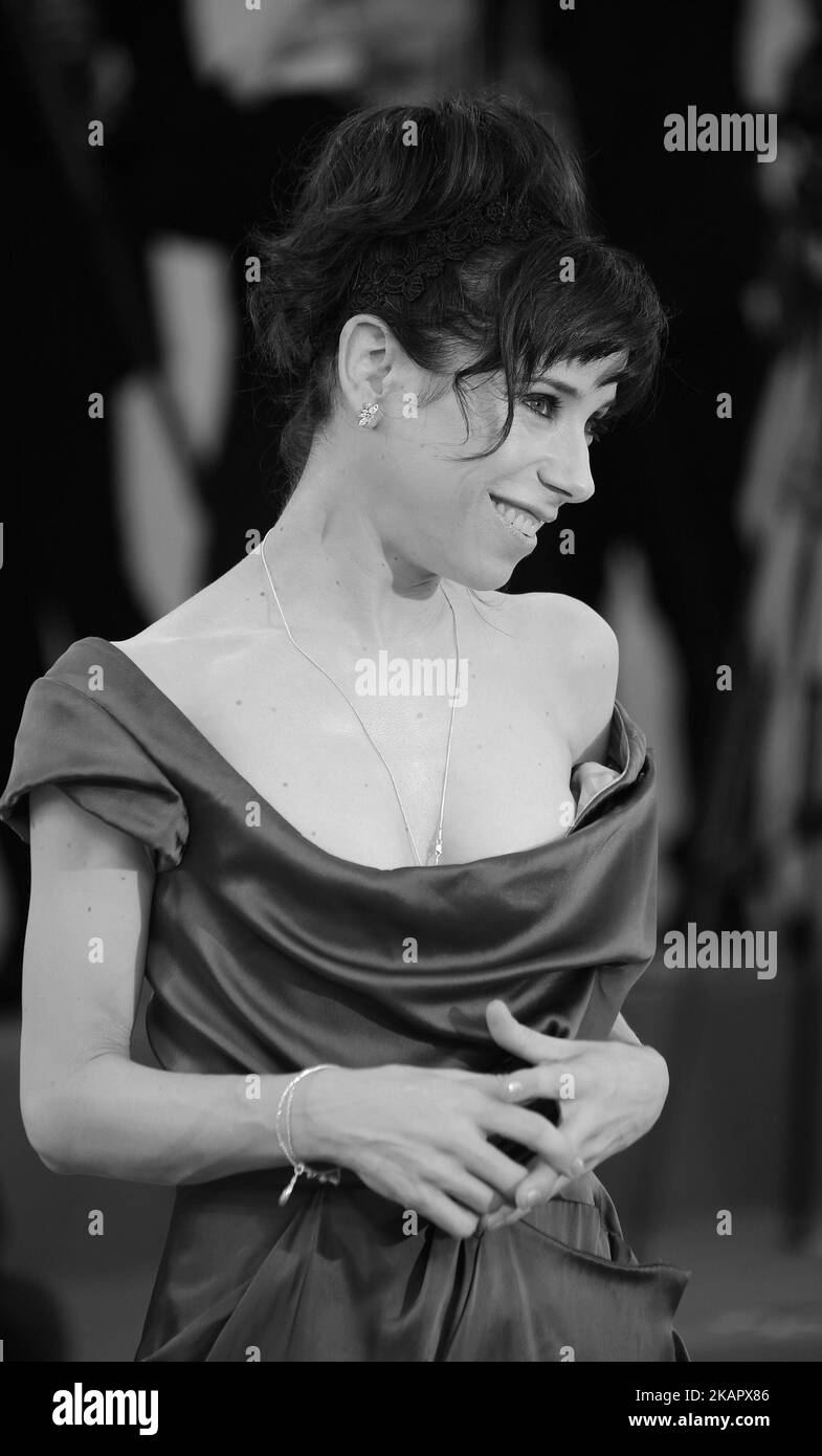 Sally hawkins the shape of water hi-res stock photography and images ...