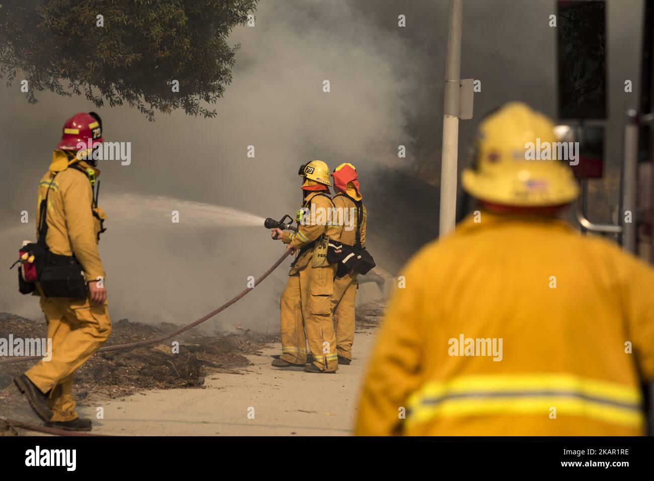 Firefighters Battle The La Tuna Canyon Fire In Los Angeles California
