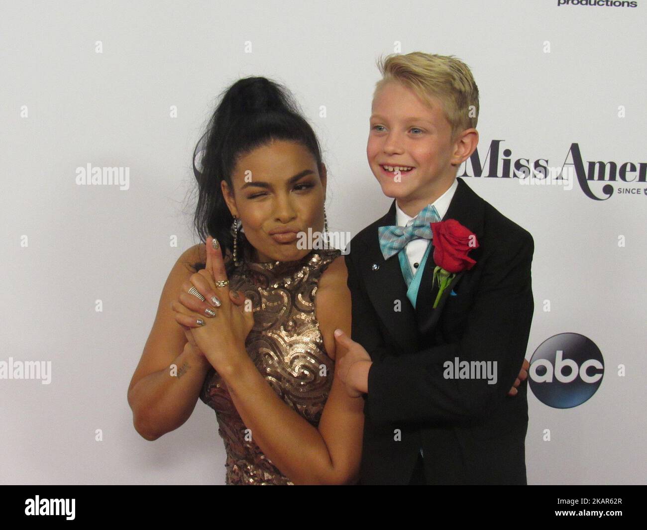Jordan Sparks and Carson Cline in James Bond pose during the 2018 Miss ...