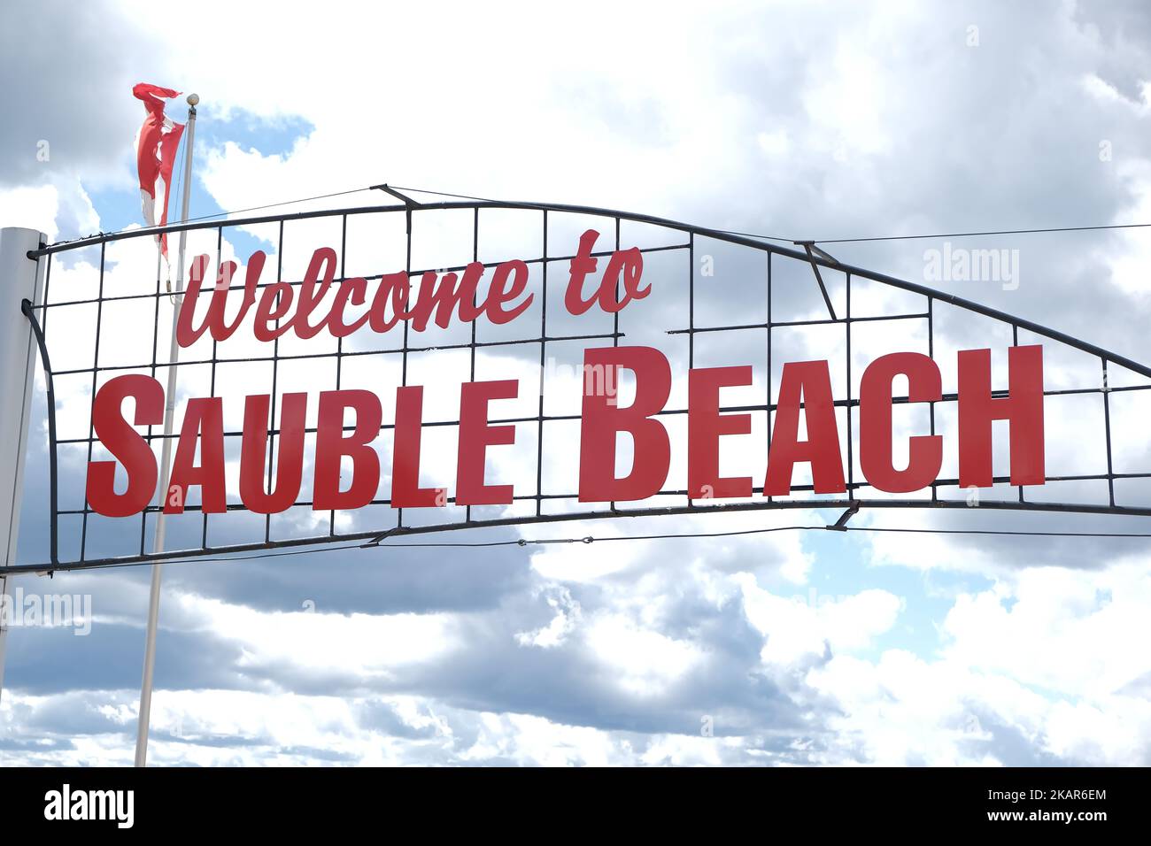 The welcome sign in downtown Sauble Beach, South Bruce Peninsula ...