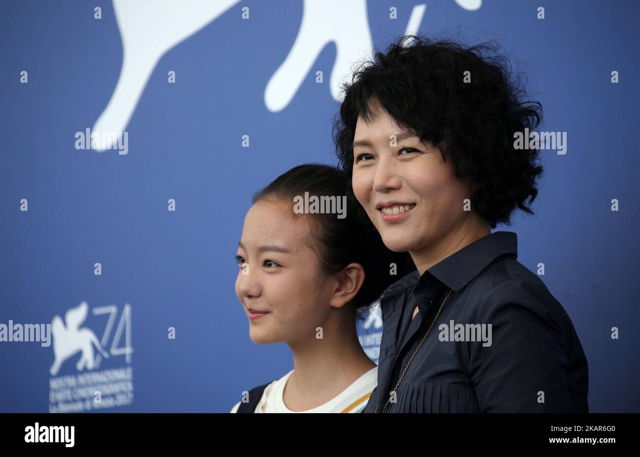 Zhou hua hi-res stock photography and images - Alamy