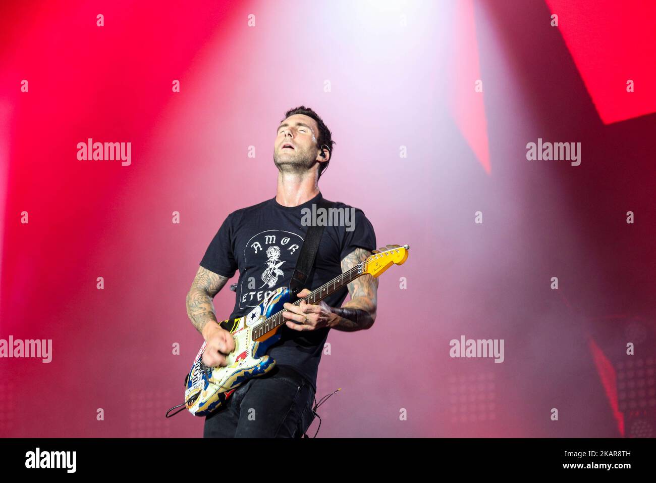 The band maroon 5 hi-res stock photography and images - Alamy