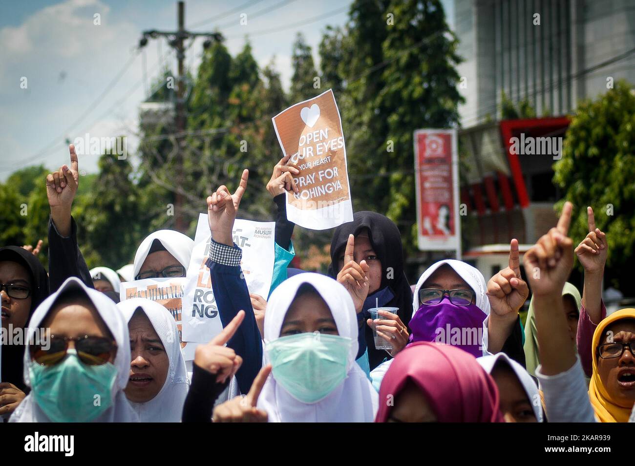 Members of Indonesian Islam-based Prosperous Justice Party (PKS) hold ...