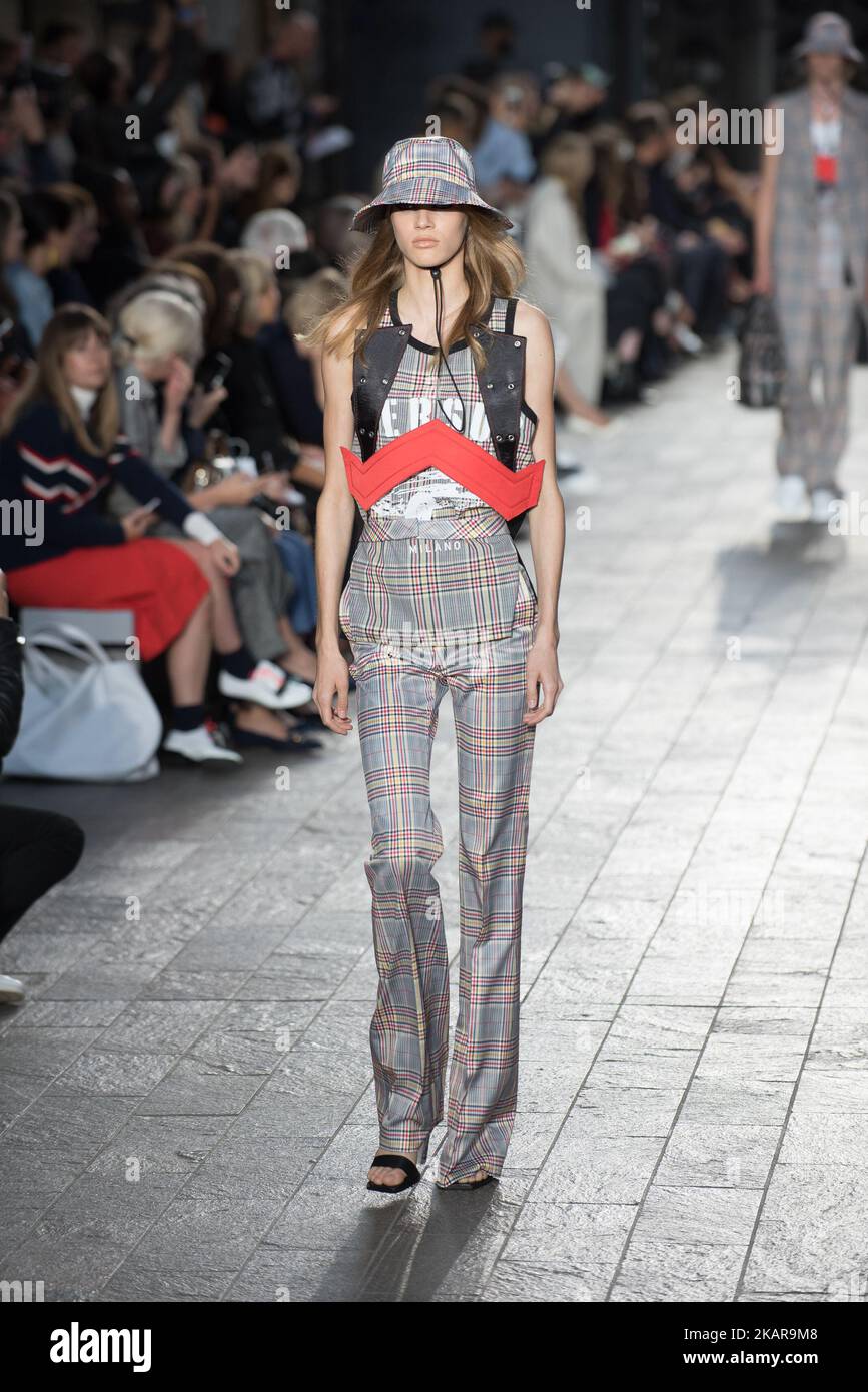 A model walks the runway at the VERSUS show during London Fashion Week ...