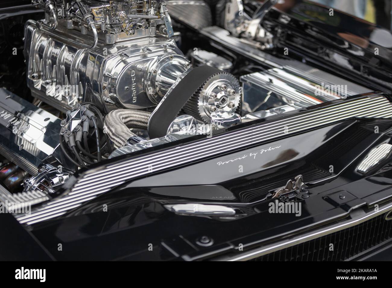 A closeup of a black 1968 Dodge Charger 's engine Stock Photo - Alamy