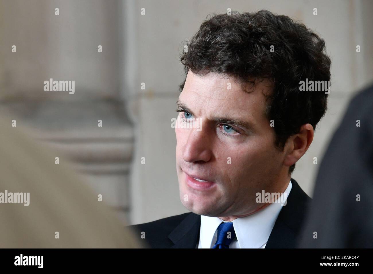 Trial lawer hi-res stock photography and images - Alamy