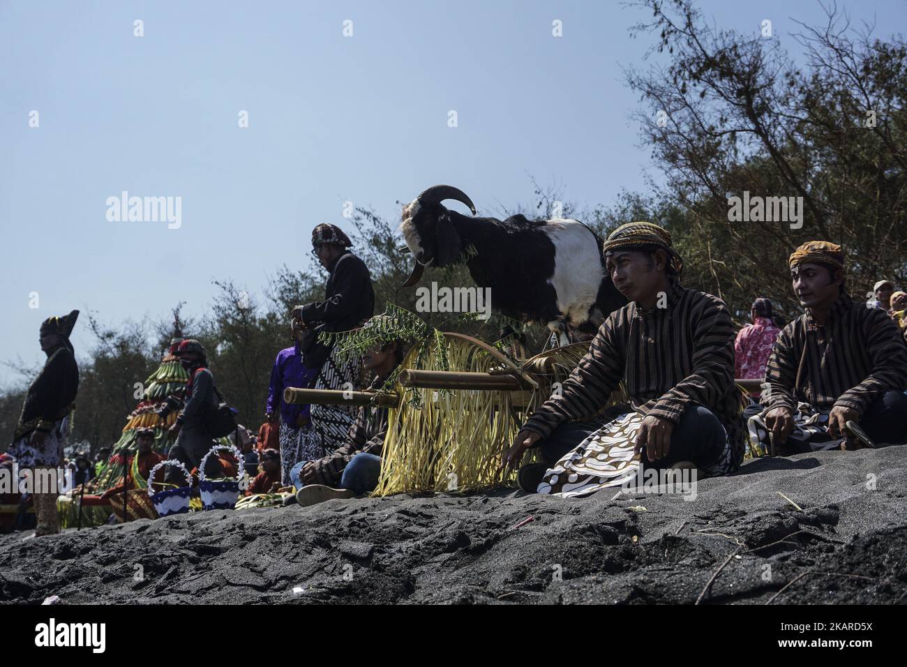 Labuhan ceremony hi-res stock photography and images - Alamy