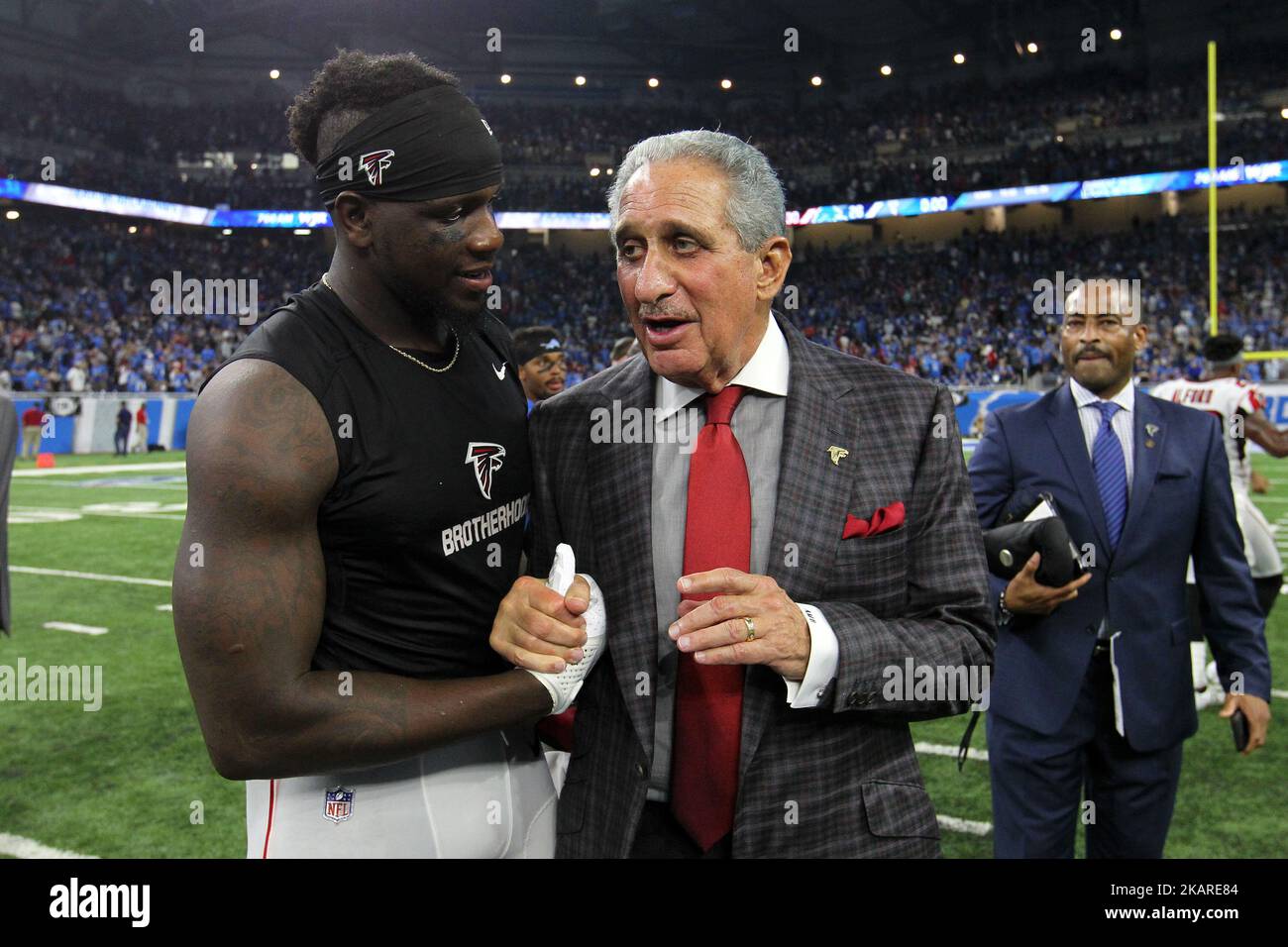 Atlanta falcons owner arthur blank hi-res stock photography and images ...