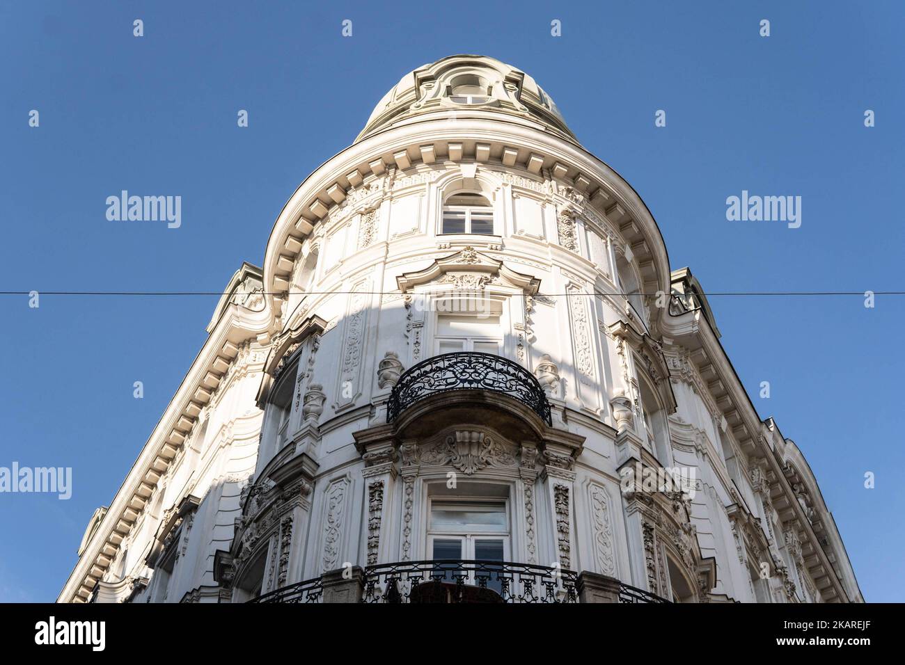 Sunny day in vienna hi-res stock photography and images - Alamy
