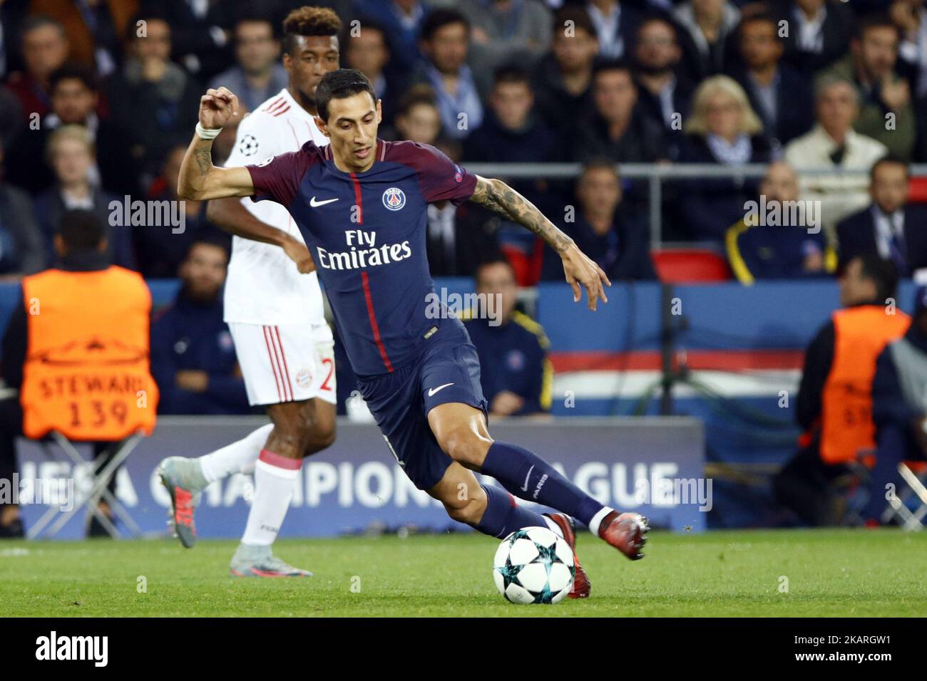 Angel di maria psg striker hi-res stock photography and images - Alamy