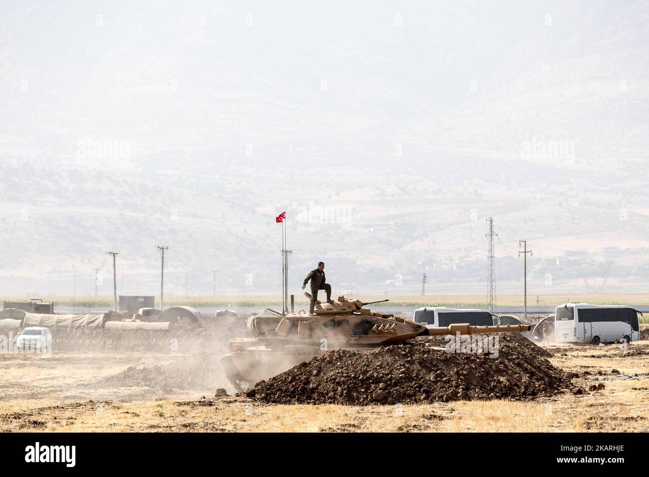 Turkish and Iraqi armament a joint military exercise on the Turkish ...