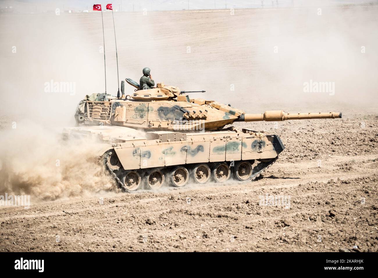 Turkish and Iraqi armament a joint military exercise on the Turkish ...