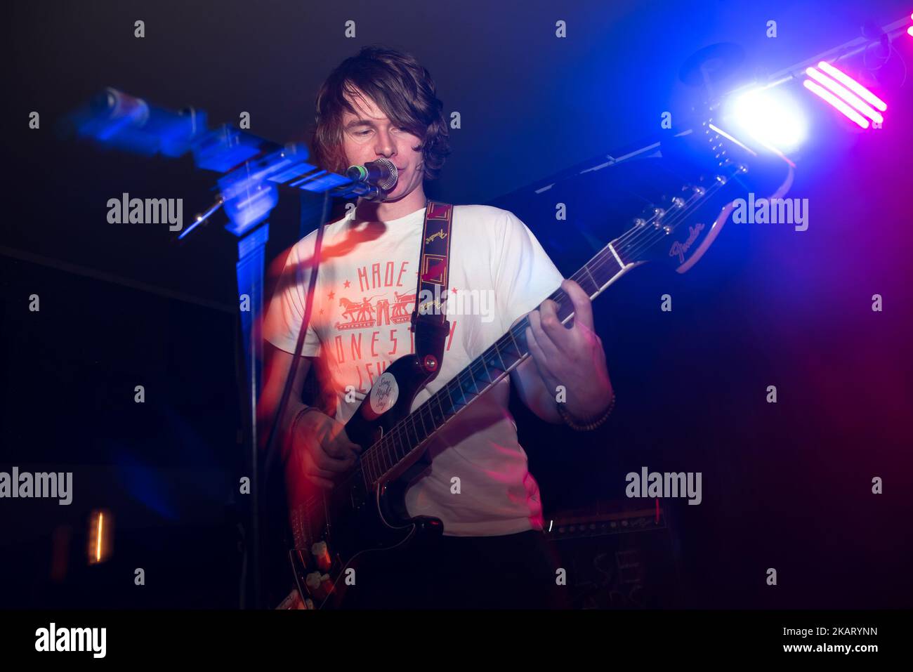 False heads hi-res stock photography and images - Alamy