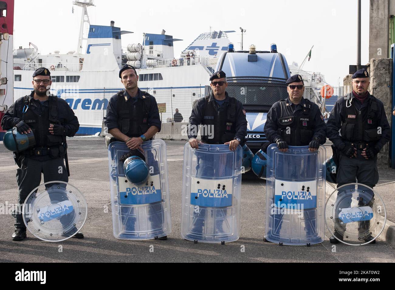 Police check on people in port of Naples for G7 Interior Ministers ...