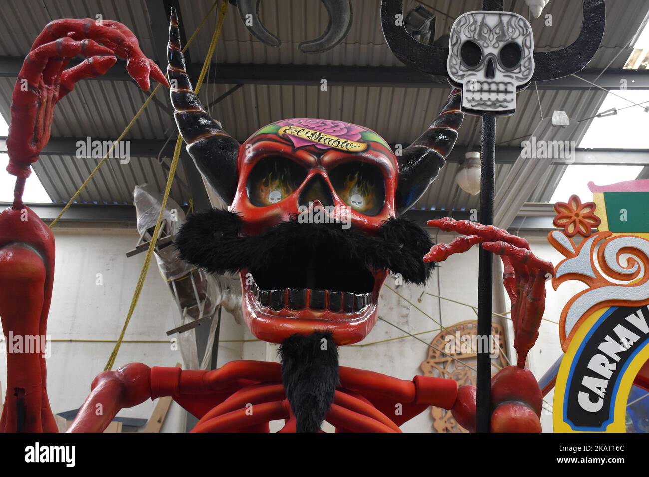 James bond parade hi-res stock photography and images - Alamy