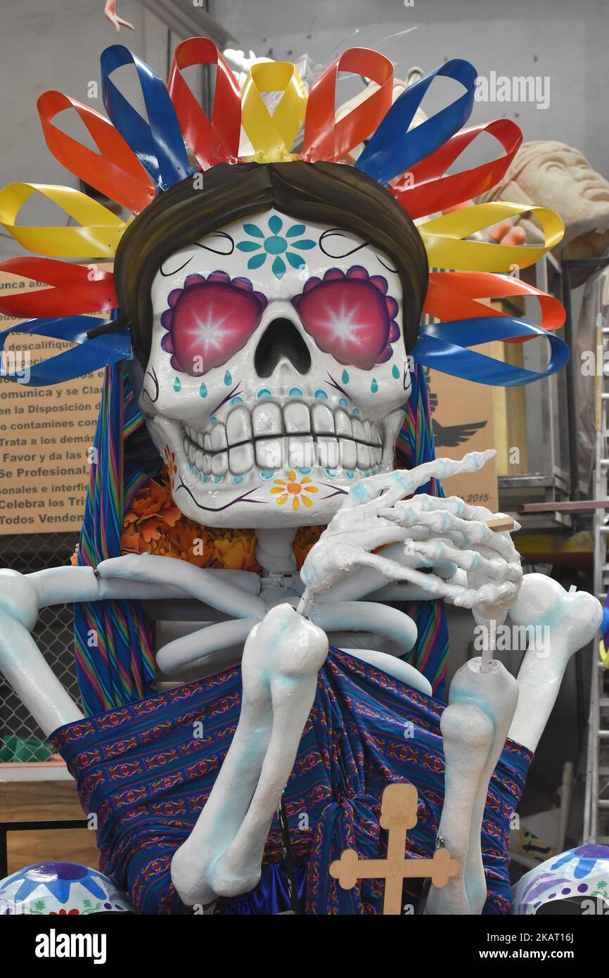 James bond parade hi-res stock photography and images - Alamy