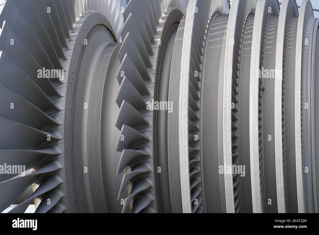 Close view on low-pressure turbine rotor with shrouded and standing ...