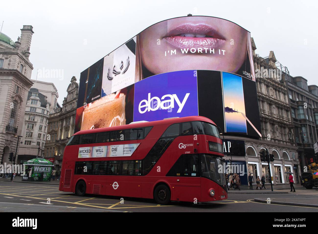 Animations are seen after the countdown as the Piccadilly Circus lights ...