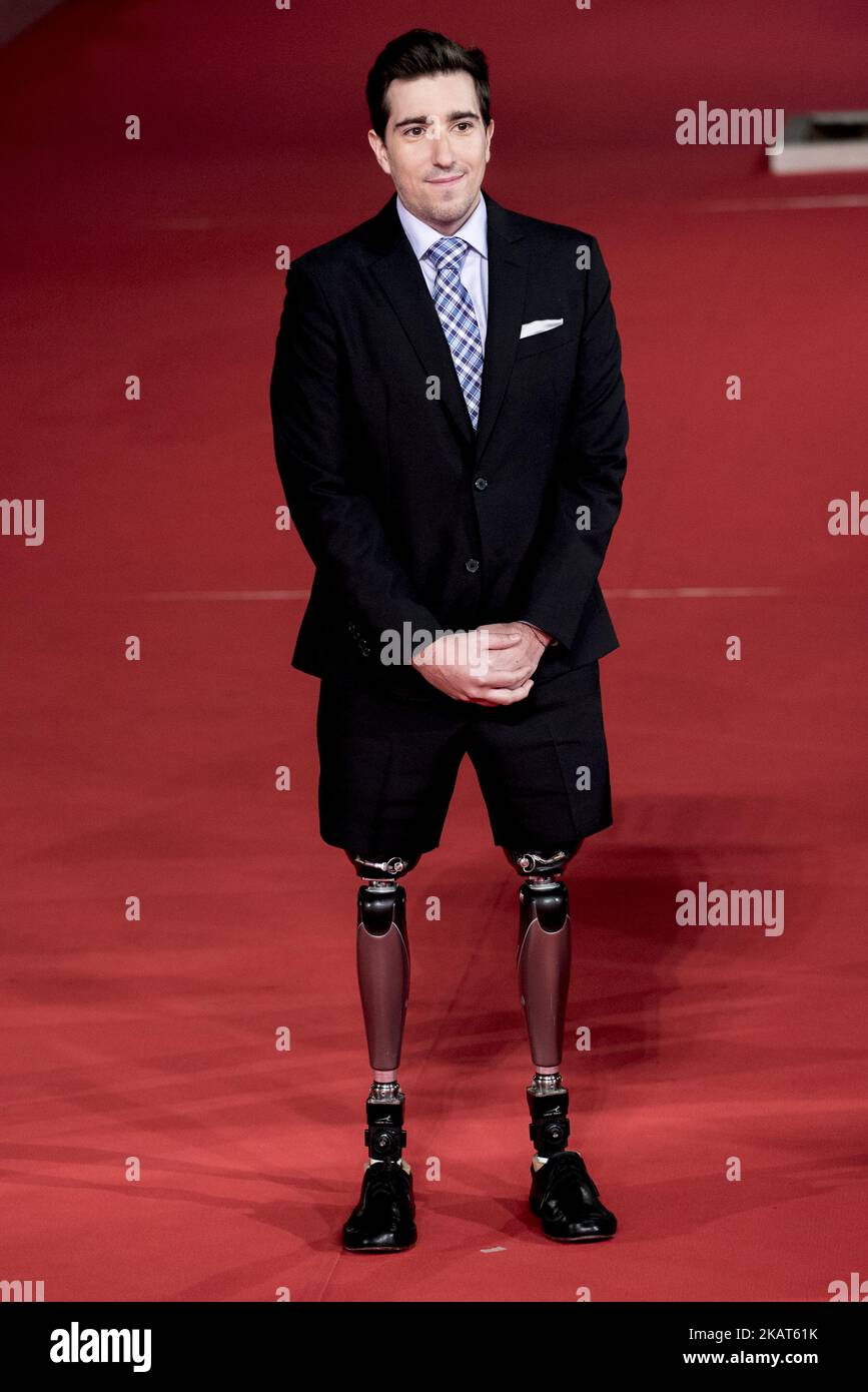 Jeff bauman hi-res stock photography and images - Alamy