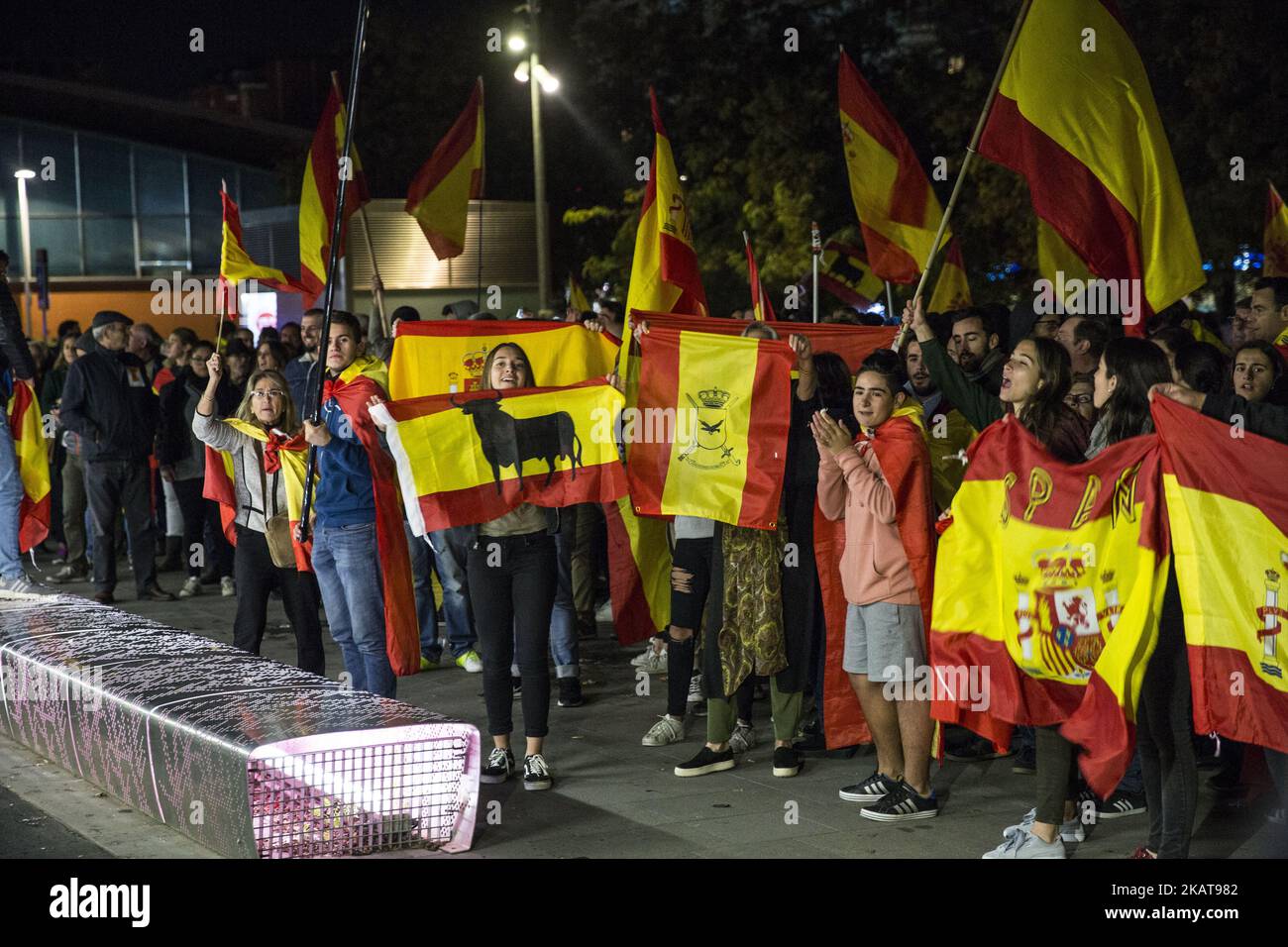 Symbols of unity hi-res stock photography and images - Alamy