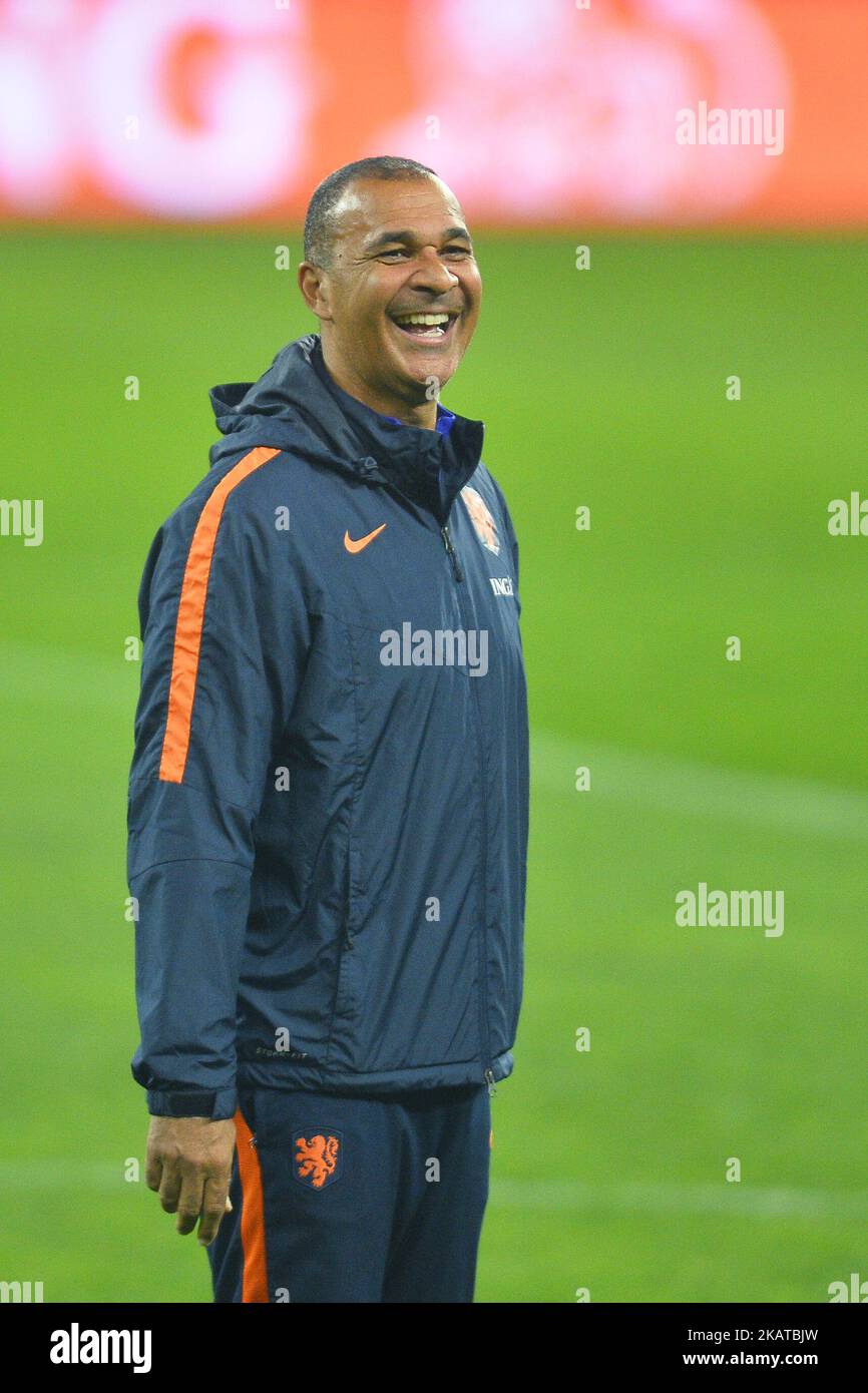Ruud gullit hi-res stock photography and images - Alamy