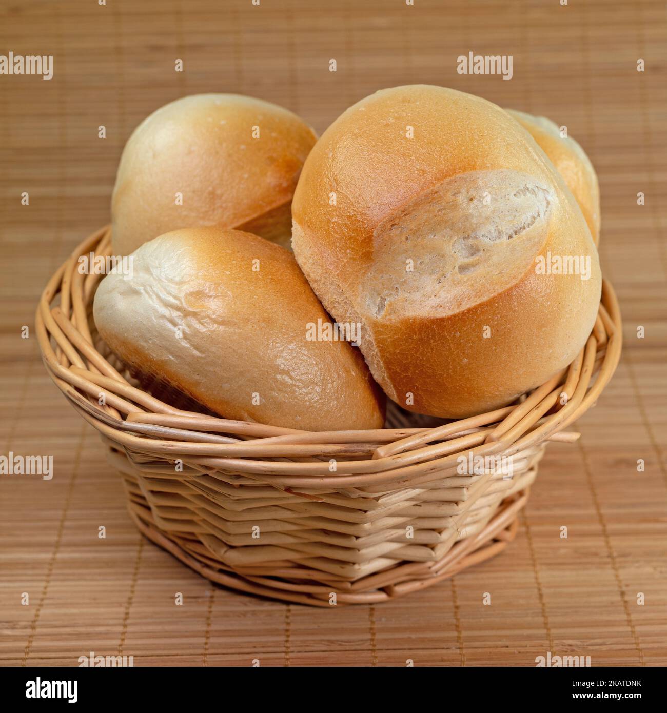 Bread basket bun wheat hi-res stock photography and images - Alamy
