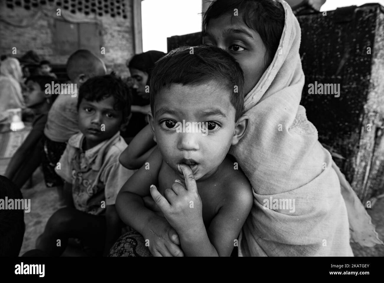 Rohingya boat boy refugees Black and White Stock Photos & Images - Alamy