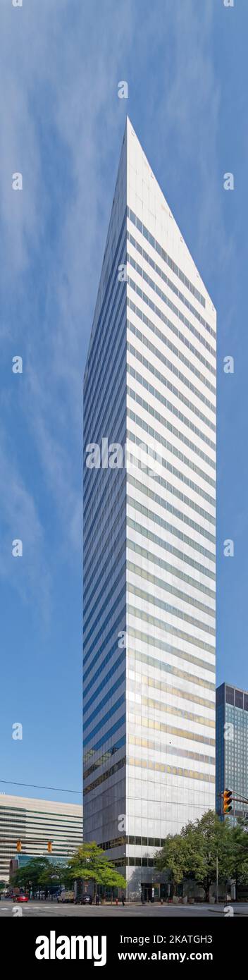 One Cleveland Center, postmodern office skyscraper in downtown ...