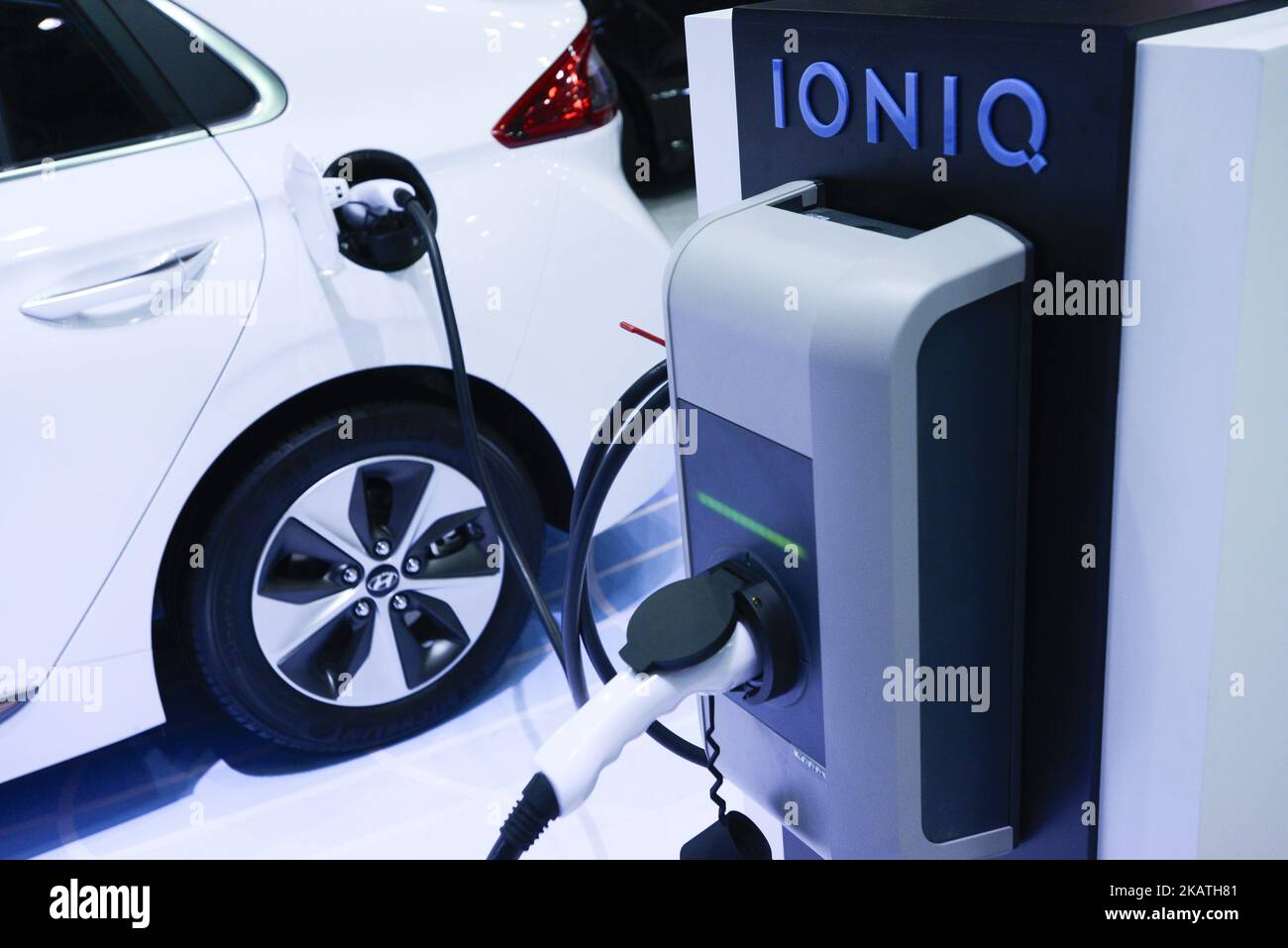 Hyundai electric car charging hi-res stock photography and images - Alamy
