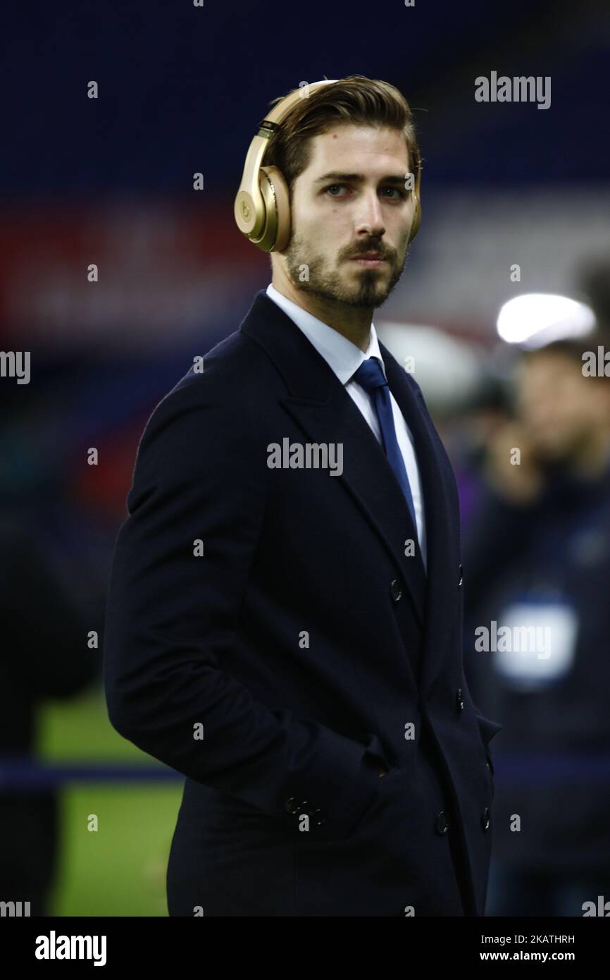 Parc des princes goalkeeper kevin trapp hi-res stock photography and images - Alamy