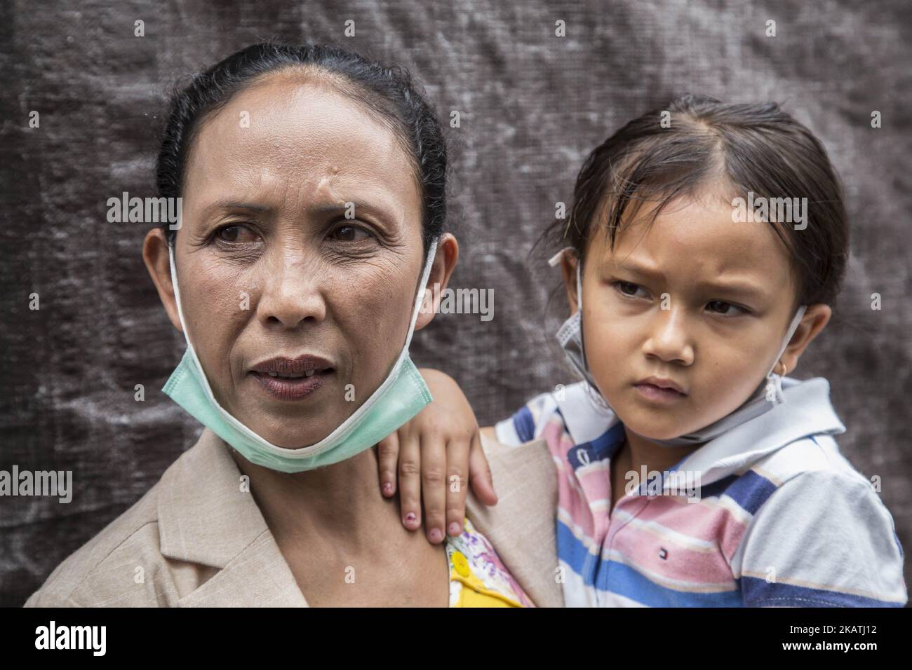 Almost 7000 people displaced from their home avoiding the eruption of ...