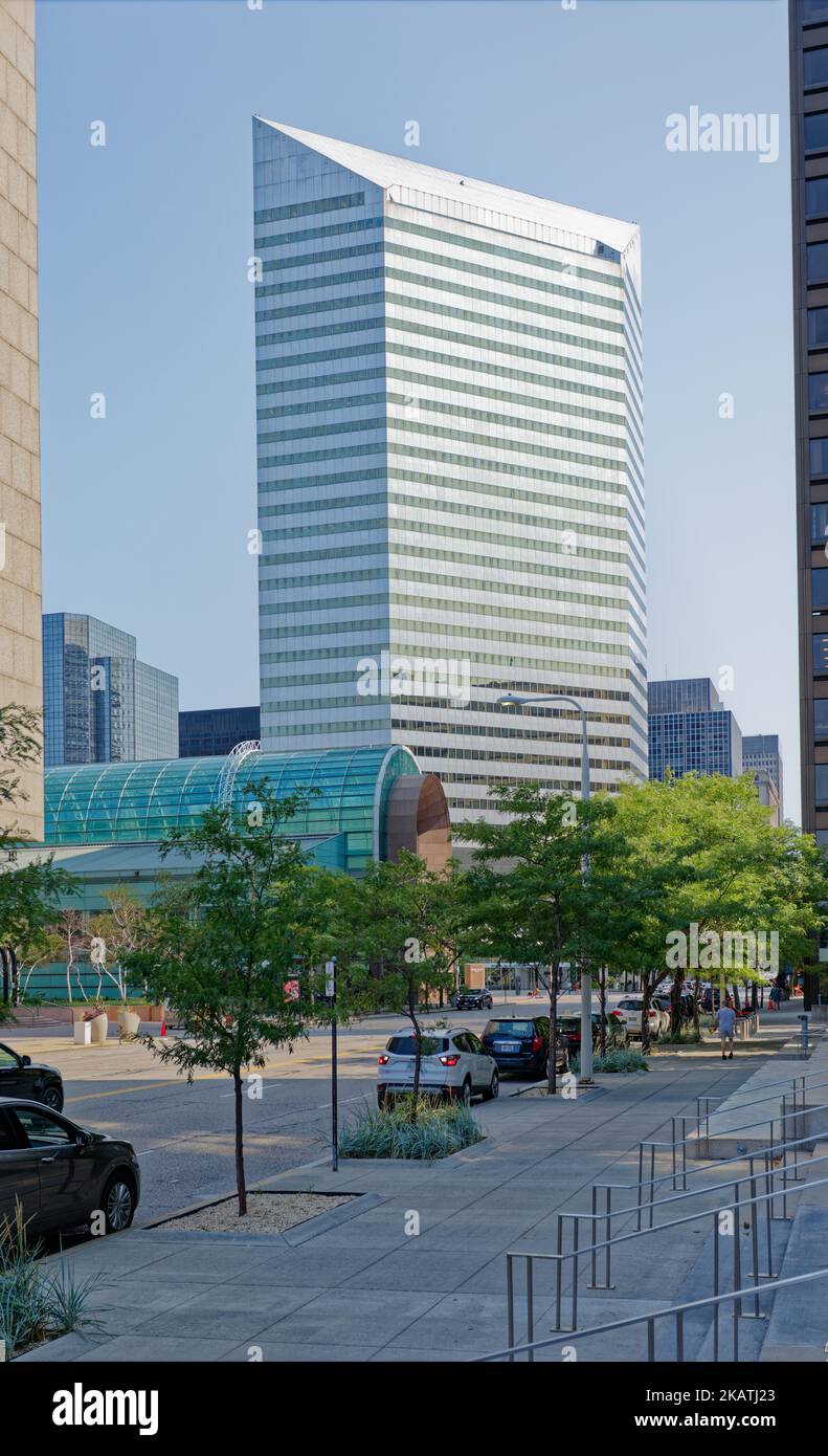 One Cleveland Center, skyscraper in downtown Cleveland. Galleria at ...