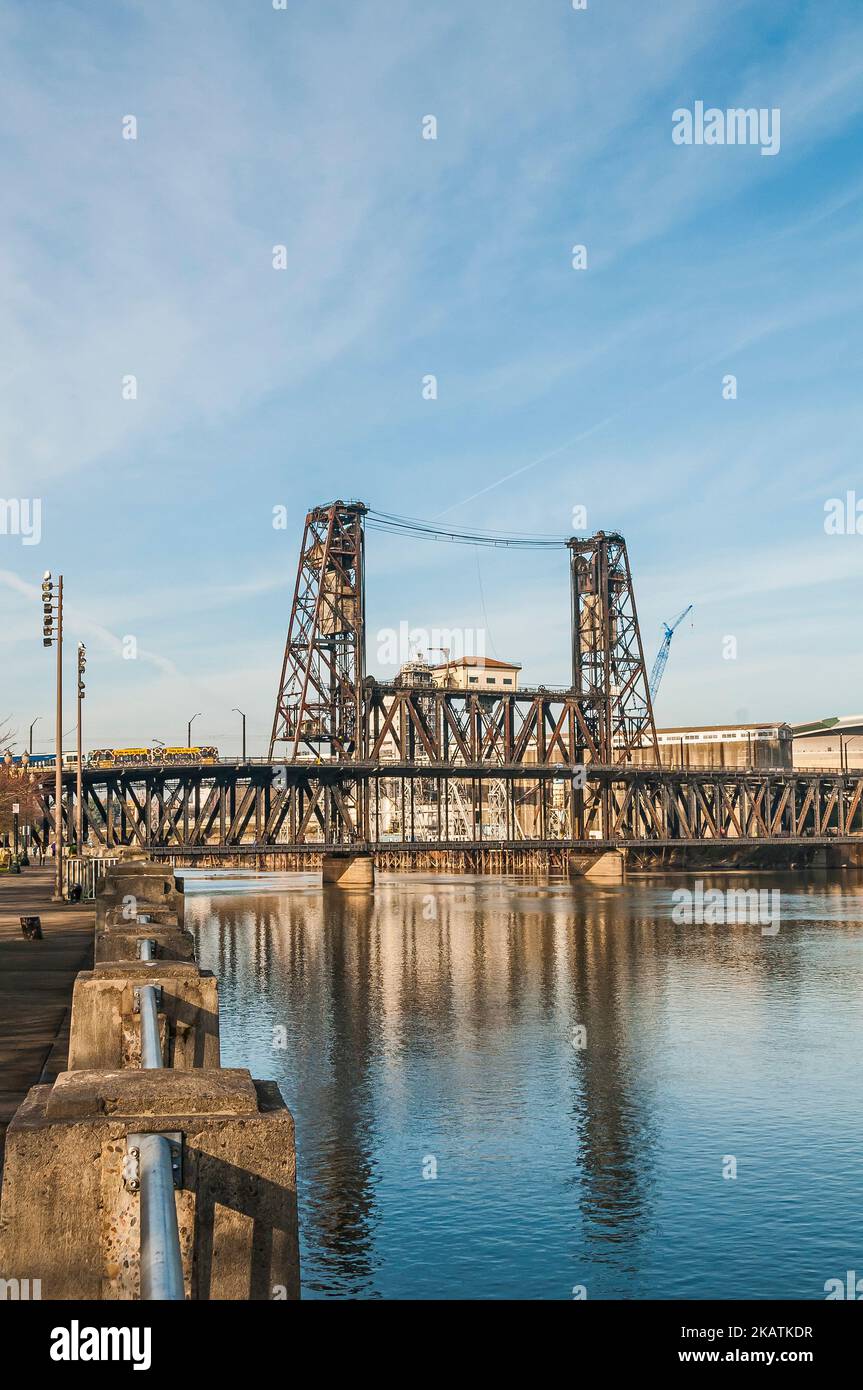 Steel vertical lift truss bridge hi-res stock photography and images ...