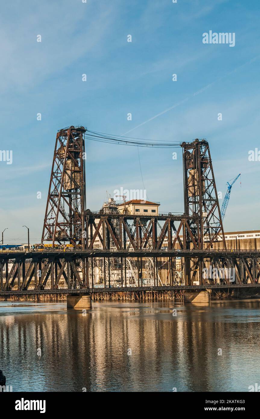 The "Steel Bridge" as viewed from the south from the riverfront walkway ...